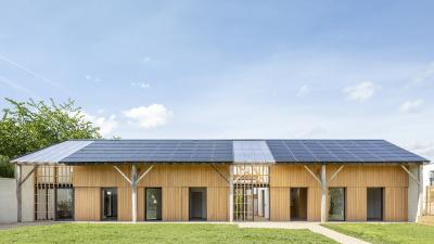 중국 커스터마이징 철강 구조 건물 포괄적 인 기술 지원 및 서비스 가능한 낮은 노동 비용 판매용