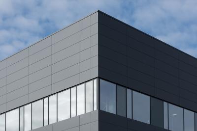 中国 鉄骨構造の建物 多用途でモダンなデザイン 建設プロジェクト向け 販売のため