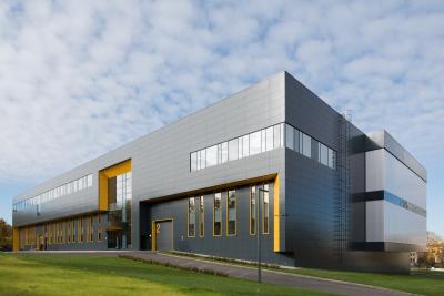 中国 鉄骨構造の建物 多用途でモダンなデザイン 建設プロジェクト向け 販売のため