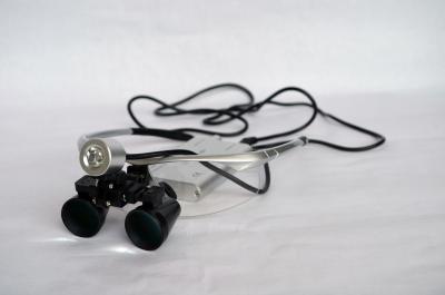 China 3.5X Dental Medical Surgical Loupes+LED Medical Headlight Surgical Lamp with Aluminium Box for sale