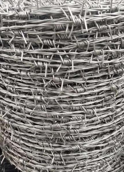 Quality Galvanized Low Carbon Tensile Steel Barbed Wire For Perimeter Protection for sale