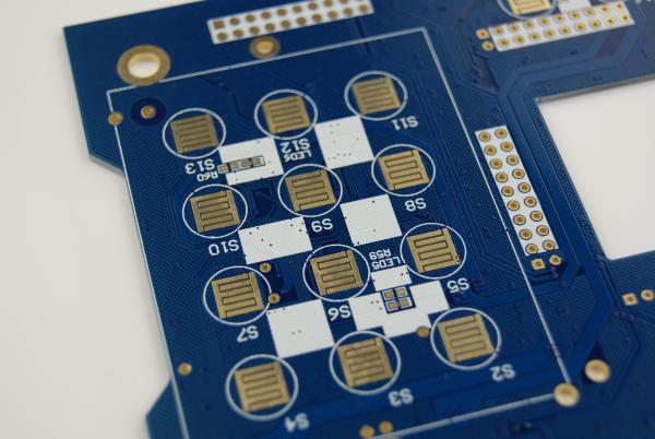 China IPC-A-610 D Standard Multilayer PCB for Performance in Green Solder Mask supplier