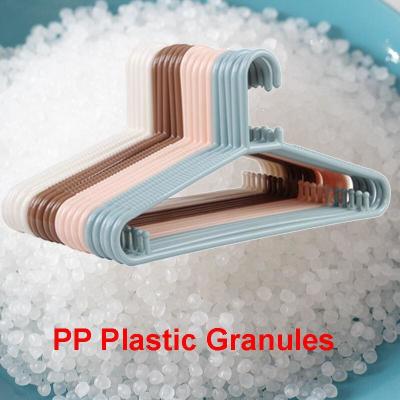 Cina Granelli di plastica termoplastici del polipropilene pp per i ganci dell'abbigliamento in vendita