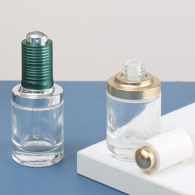 China Garrafa branca do conta-gotas da garrafa de vidro feita sob encomenda do soro de Logo Green Clear Gold 30ml à venda