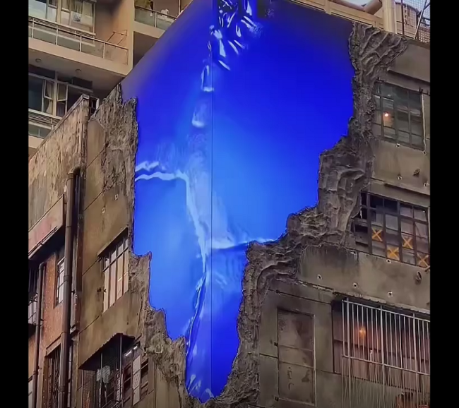 Guangzhou shenzhen p5 p8 p10 naked eye video wall digital led display screen waterproof led video 3d billboard advertising