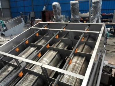 China Operation Automatic Running SUS304 Stacked Volute Screw Press Machine For Food Wastewater Treatment for sale