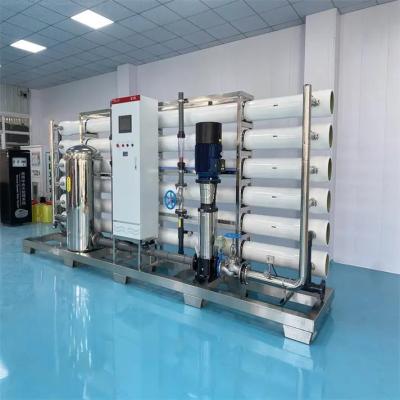 China 500LPH RO Water Treatment Equipment with PLC Control and Stainless Steel Construction for Efficient Water Purification for sale