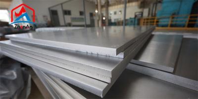 Cina ASTM B265 ASME Sb265 Piastra di titanio puro Gr1 Gr2 Gr5 Gr9 in vendita
