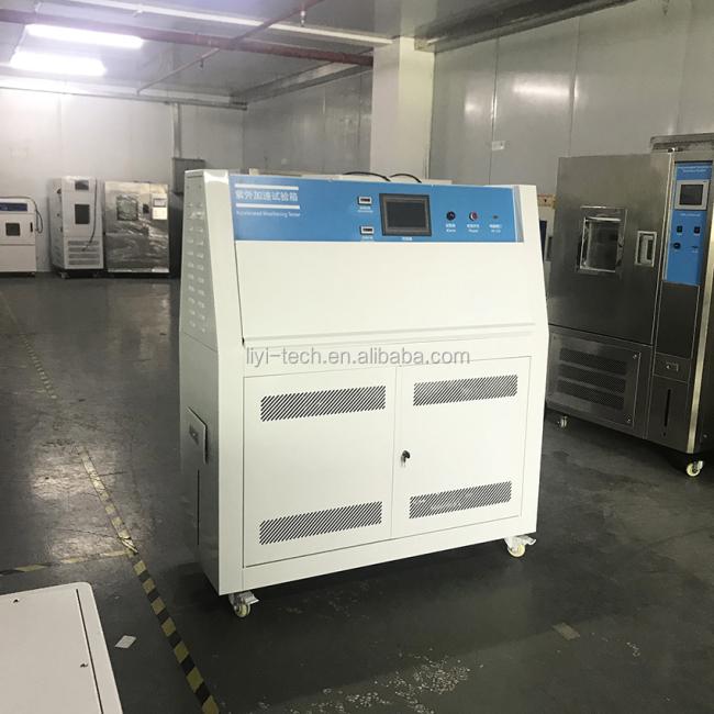 리이이 카마라 드 프루에바는 노화하는 시험 기계를 UV를 외기에 노출시키는 테스터 챔버를 가속화했습니다