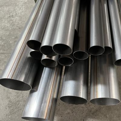 AISI 441 Tubes laminées ferritiques soudés avec câble de soudage interne et externe nettoyé
