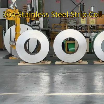 中国 SS 304 シートコイル サイズ2mm × 幅 1220 (ロール) 冷たいロール 1.4301 不同鋼コイル 販売のため