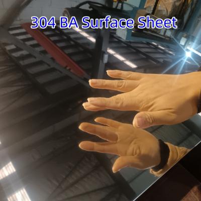 중국 스테인리스 스틸 시트 304 BA 미러 표면 DIN1.4301 금속 시트 0.6mm 1220*2440mm 판매용