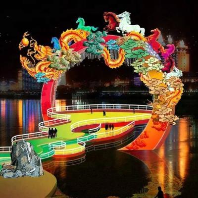 China Outdoor Waterproof Chinese Silk Lanterns 60CM-30M Size for Festival Show for sale