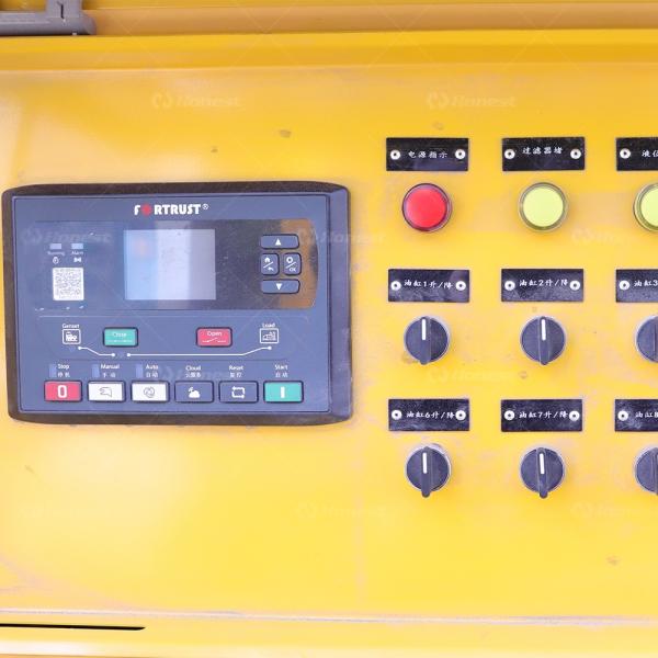 Quality Construction Waste Recycling and Crushing Waste Metal Crawler Mounted Shredding for sale