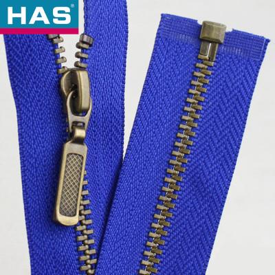Китай Синие металлические ремешки #3 #5 2 Way Jacket Zippers для аксессуаров для одежды продается