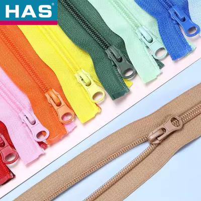 중국 의류 및 가방 생산용 고성능 나일론 지퍼 판매용