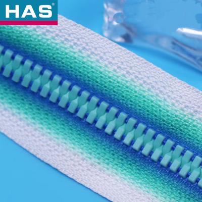 China No 5 Tejido de cremallera de resina con dientes especiales chaqueta baja tienda de campaña de peluche de juguete de apertura en venta
