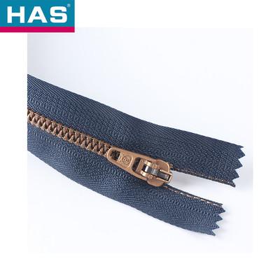 China Zíper leve de plástico 3 deslizantes para roupas ou jeans, design de imitação de cobre à venda