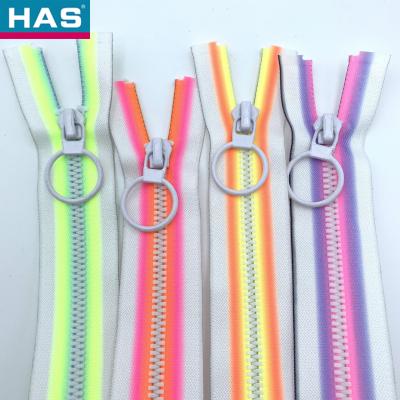China #5 Resin White Background Magic Color Cloth Belt Open End Zipper for sale