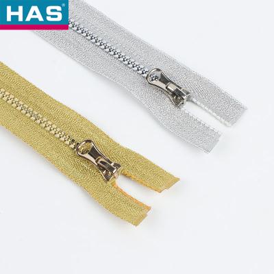 Китай #5 Молния с открытым концом из смолы со слайдером из сплава для багажа или верхней одежды продается