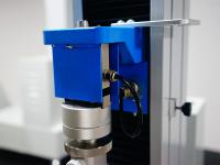 China Programmable Tensile Tester Machine Computerized Single Column Controllable for sale