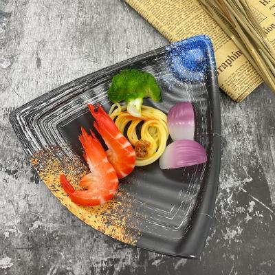 Cina Il sushi giapponese 100% della cena di Matt Black Melamine Restaurant Triangle placca il piatto di cena dell'alimento 9,2