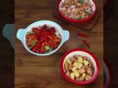 Melamine serving plate with handle