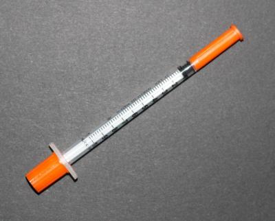 China Medical Disposable Insulin Syringe 1ml / 0.5ml/0.3ml with fixed needle (G27-31) in PE/ Blister Packing with CE & ISO for sale