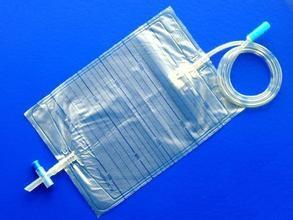 China Medical device Disposable Urine Bag/ Medical Urine Drainage Bag for hospital with cross valve Valve with CE and ISO for sale