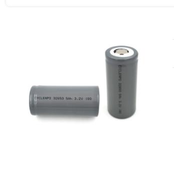 Cina batteria del fosfato del ferro del litio 32700 32650 in vendita
