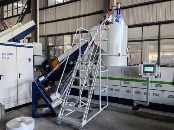 Quality Automatic Single Screw Extruder LDPE Extruder Machine 100kg/H - 1500kg/H for sale