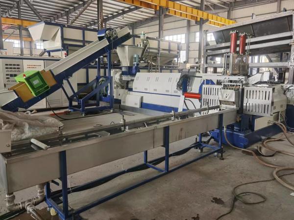 Quality Two Stages Single Screw Extrusion Machine LDPE Plastic Film Pelletizing Machine for sale