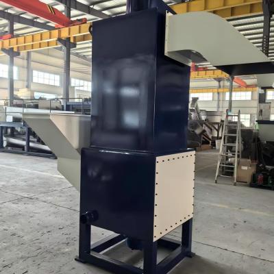 China Innovative Plastic Film Lifting Conveyor for Enhanced Washing Efficiency for sale