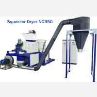China PP PE Film Squeezer Dryer Machine 300-1500 kg/h for Plastic Recycling for sale