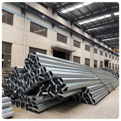 Cina Palo in acciaio tubolare zincato a caldo poligonale Q355 con carico di progetto di 500 kg in vendita