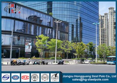 Cina Inondazione conica d'acciaio poligonale leggera pali leggeri di palo dell'alto albero commerciale in vendita