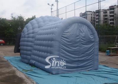 Cina Tenda gonfiabile del tunnel del casco di baseball gigante del grado commerciale da vendere da cino Inflatables in vendita