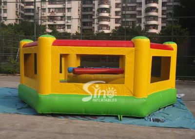 Cina Arena gonfiabile di giostra del gladiatore degli adulti del grado commerciale con i pali di giostra in vendita