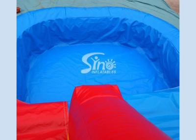 China O quintal sem chumbo caçoa a corrediça de água inflável com a associação de sino Inflatables à venda