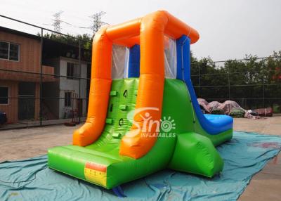 China mini tobogán acuático inflable del oddler para el juego del patio trasero de China chino Inflatables en venta