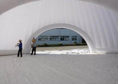 Cina 200 persone 18 misura intorno alla tenda gonfiabile bianca gigante della cupola con le porte smontabili in vendita
