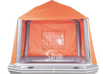 Cina 8' x8 ha accluso la tenda di galleggiamento gonfiabile ermetica fatta del materiale del punto di goccia per il campeggio dell'acqua in vendita