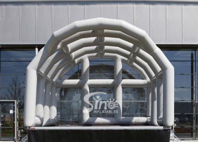 Cina tenda gonfiabile della copertura della fase della casa di legno ermetica di mostra 6x5mts con il PVC trasparente coperto sulla cima in vendita
