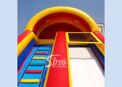 Cina Scorrevole gonfiabile classico commerciale dell'arcobaleno per i partiti dell'interno dei bambini in vendita