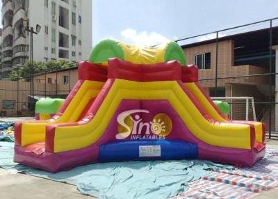Cina Il rimbalzo mega commerciale scherza la corsa ad ostacoli gonfiabile con lo scorrevole doppio dai cino inflatables in vendita