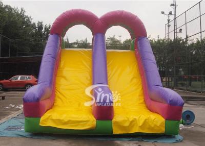 Cina Gioco interattivo gonfiabile dei bambini variopinti all'aperto con il grande doppio scorrevole in vendita