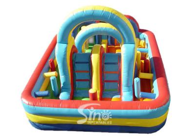 Cina Gioco interattivo gonfiabile dei grandi bambini variopinti all'aperto giganti di divertimento per divertimento in vendita