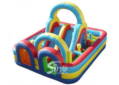 Cina Gioco interattivo gonfiabile dei grandi bambini variopinti all'aperto giganti di divertimento per divertimento in vendita