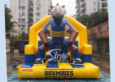 China Openlucht 12 mts snakken Robijnrode Opblaasbare de Hinderniscursus van Kinderenbrumbies die van Beste Pvc-Geteerd zeildoek van Chineesinflatables wordt gemaakt Te koop