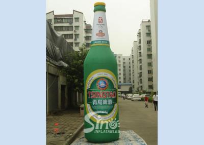 Cina 5 metri all'aperto dell'alta bottiglia di birra gonfiabile con disponibile leggero del LED per la promozione della birra di Tsing-Tao in vendita